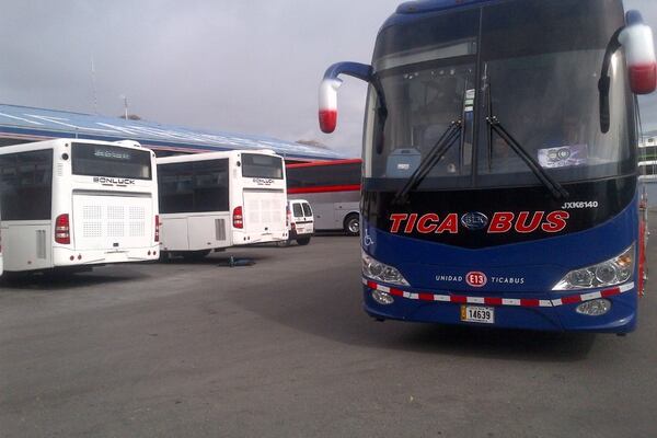 Etiqueta - Tica Bus - El Financiero