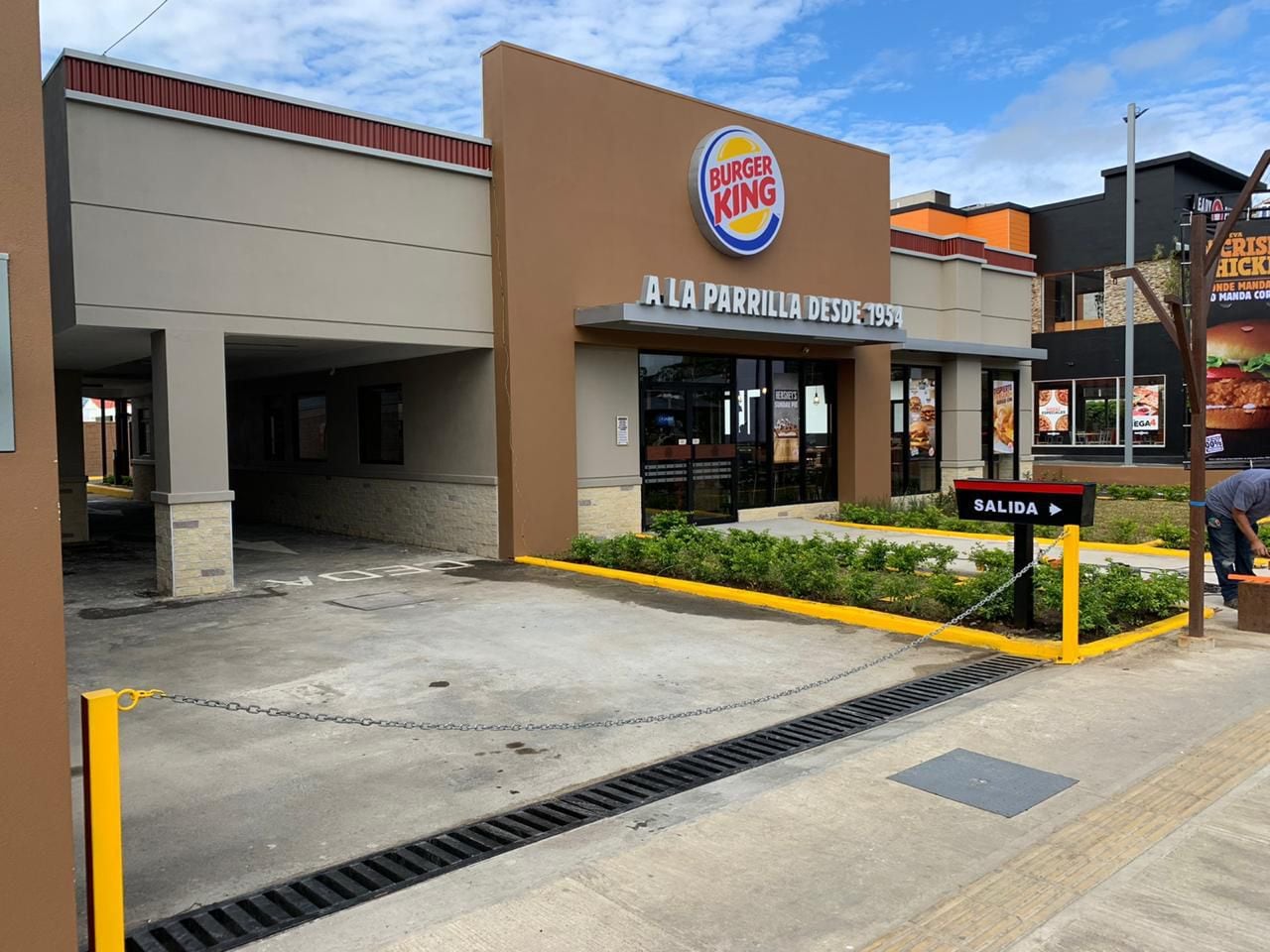 Nuevo Edificio De Burger King