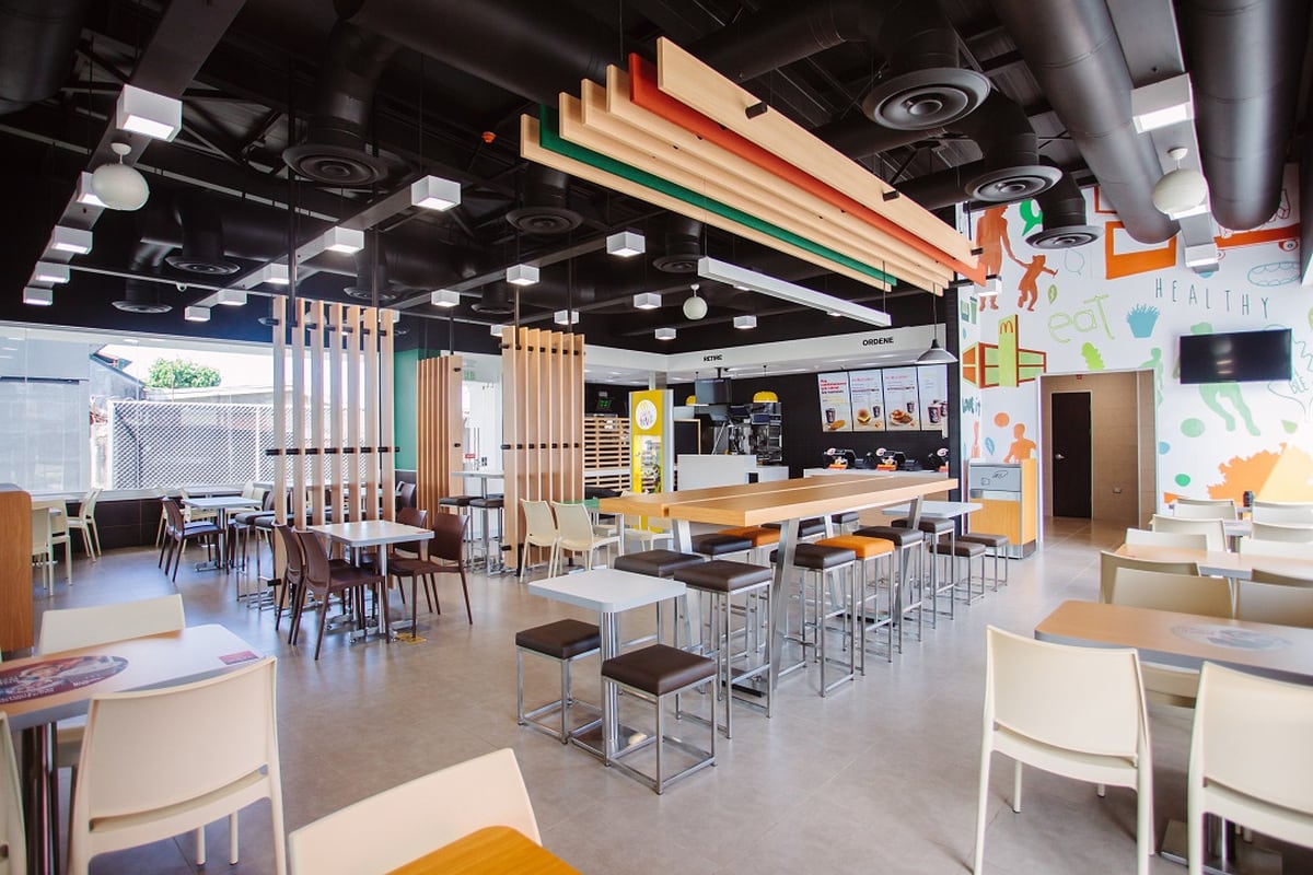 Restaurantes de comida rápida enfrentan el reto de brindar experiencia ...