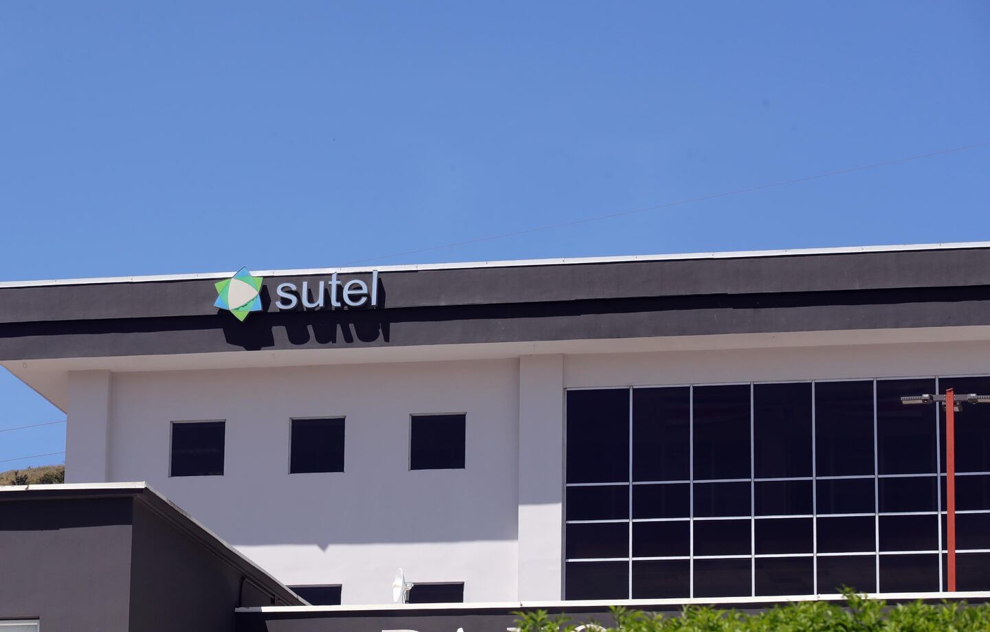 Sutel abre dos plazas con salario de ₡1,5 millones; conozca los ...