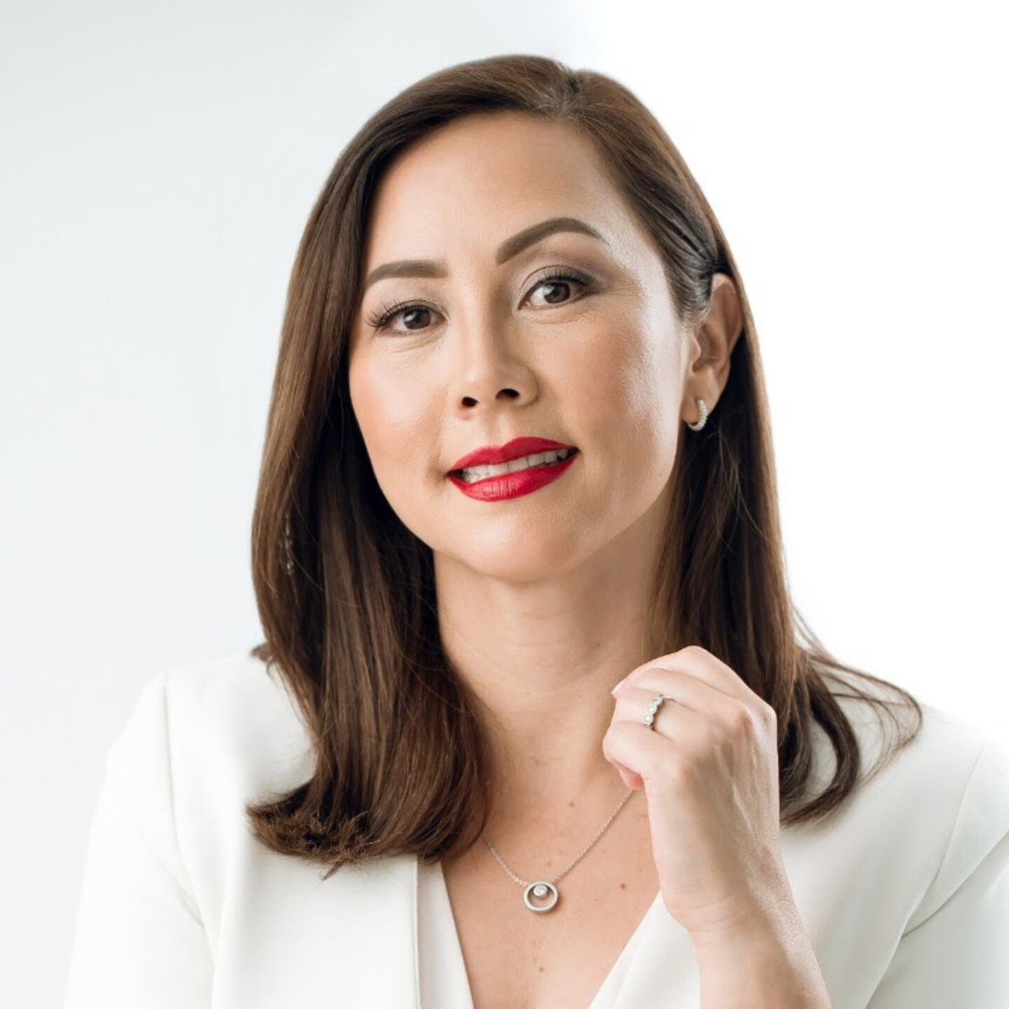 Banco Central nombra a Yin Leng Hong como nueva miembro del Conassif ...