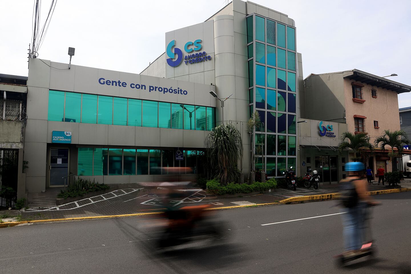 Conassif creó un fideicomiso para Coopeservidores. ¿Para qué servirá ...