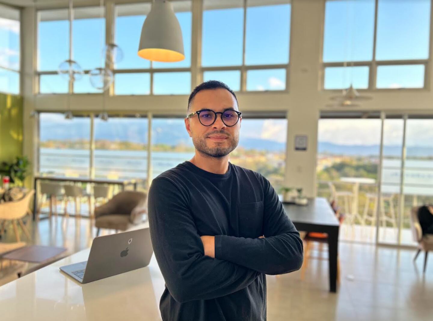 Edna, la plataforma que evoluciona y ahora incluso genera tips para mejorar la atención y las ...