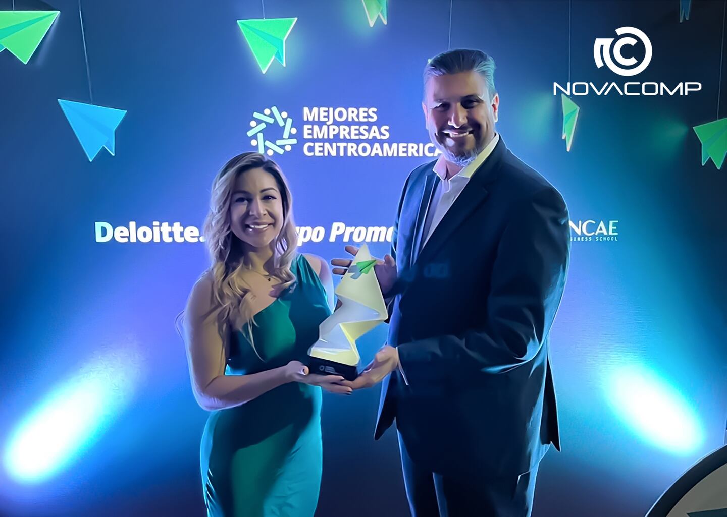 Novacomp: Un ícono de excelencia y expansión internacional, reconocida ...