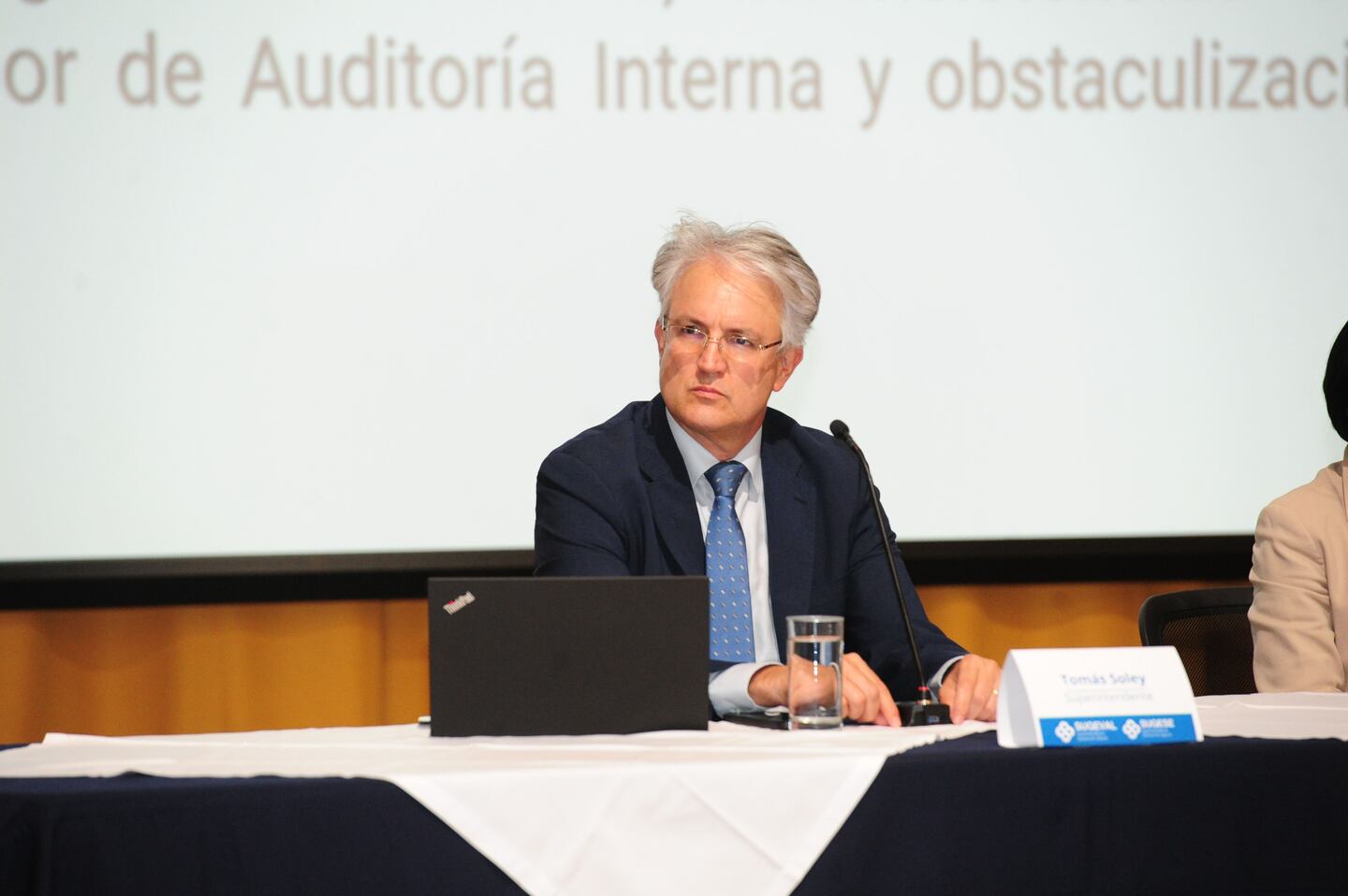 Sugeval se retracta: cobro millonario no era contra Transcomer, solo ...